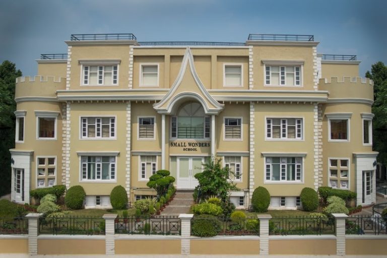 School Building – Small Wonders School